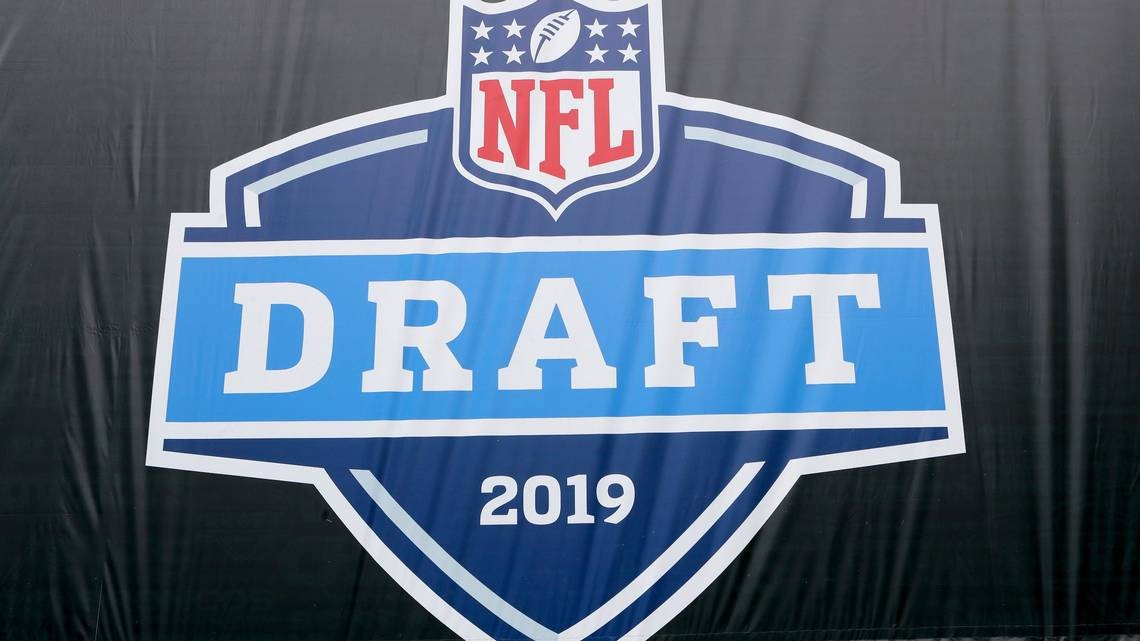 Live updates from Thursday night’s NFL Draft in Nashville