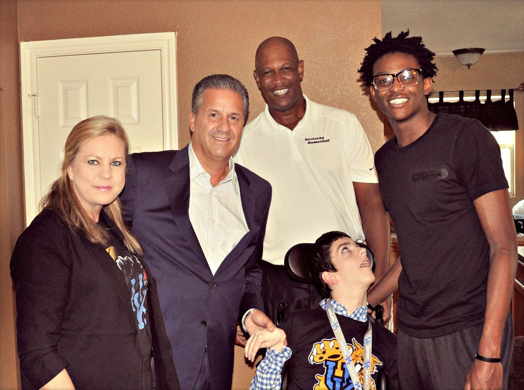 Seth Barnett, a UK fan and friend of De’Aaron Fox, passed away today