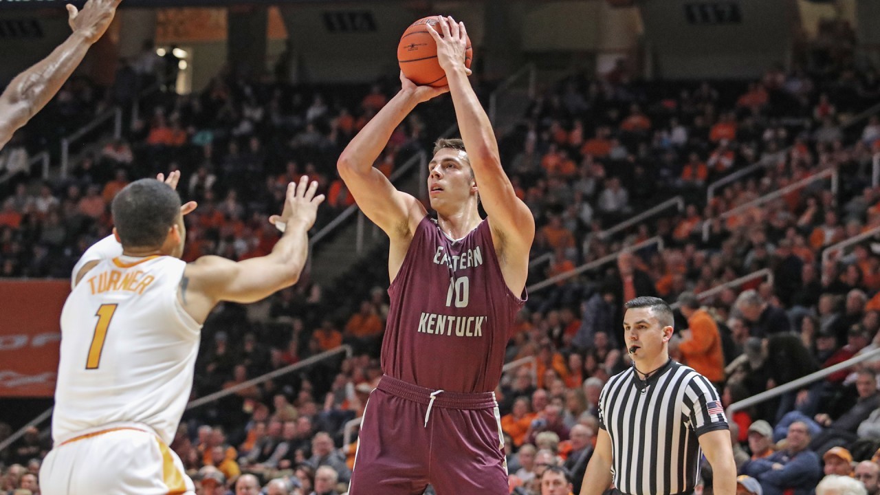 Former EKU Star Nick Mayo Lands Contract in Japan
