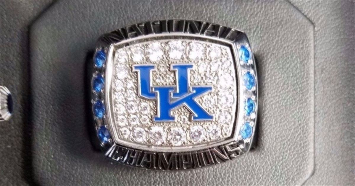 Kentucky 2012 National Championship player ring sold on eBay