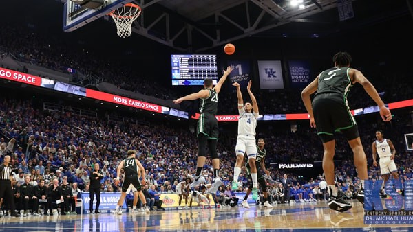 LOOK: The new Rupp Arena floor is here and it's beautiful
