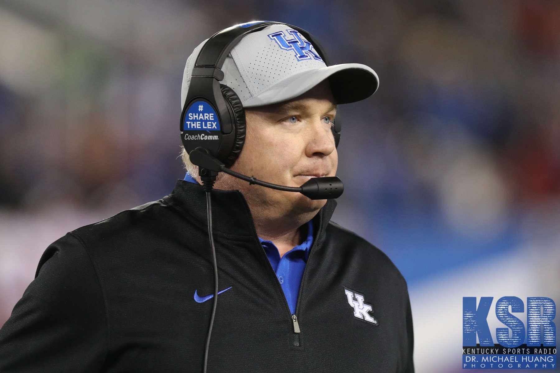 Wesley Woodyard hosts free football camp (and talks some smack)