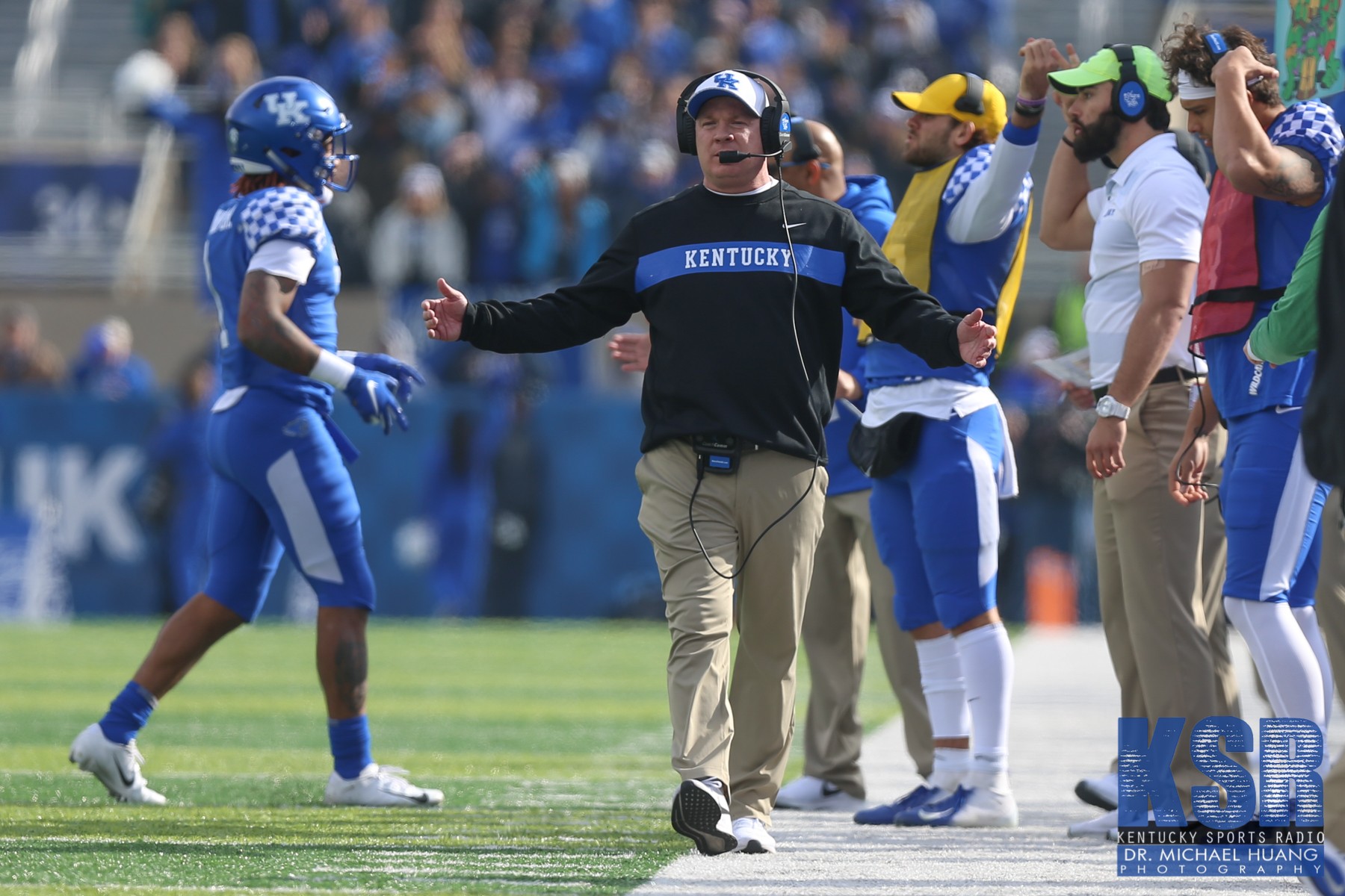 Three reasons why you shouldn’t worry about Mark Stoops leaving for Miami