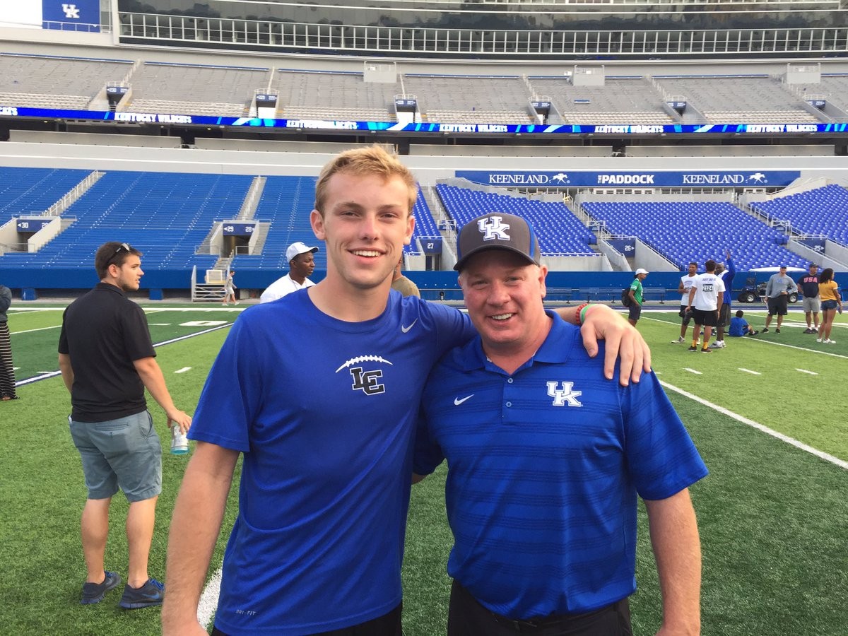 Lexington Catholic Quarterback Beau Allen recieves offer from Neal ...