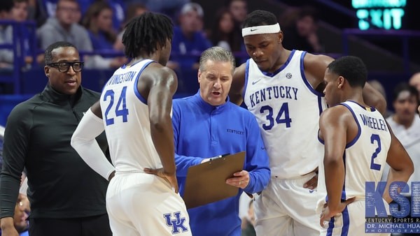 Ray Davis, Vanderbilt Running Back, Transfers to Kentucky