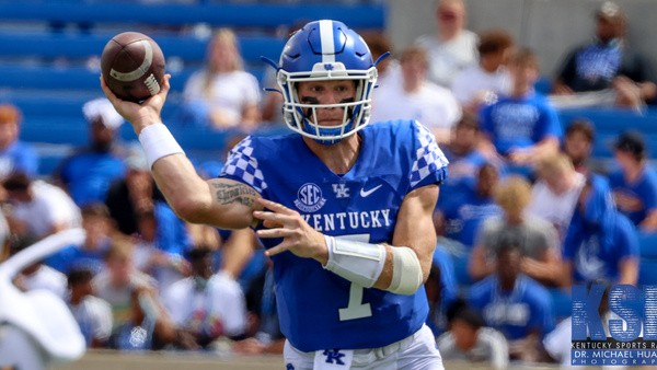 Kentucky shortstop Ryan Ritter wins Gold Glove Award