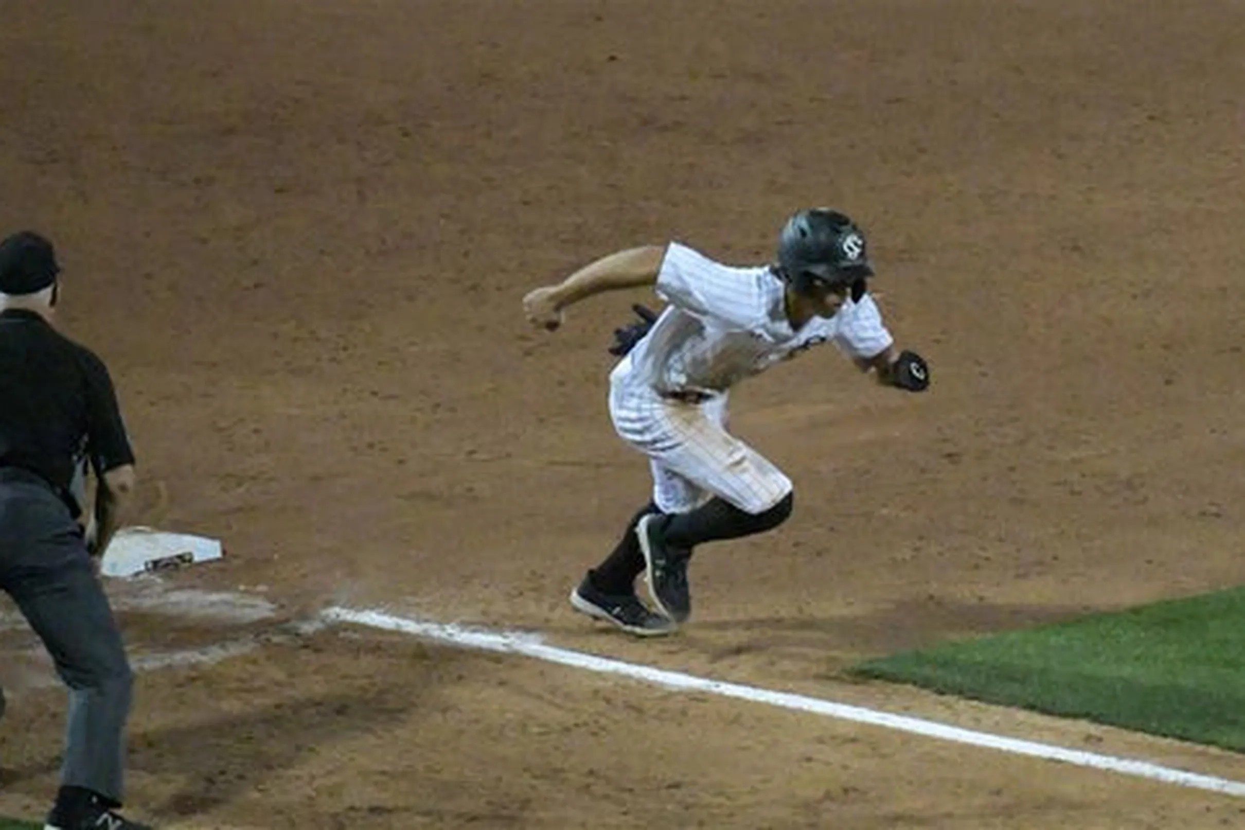 South Carolina vs. Alabama game 2 recap: Gamecocks beat Tide 2-1, win ...