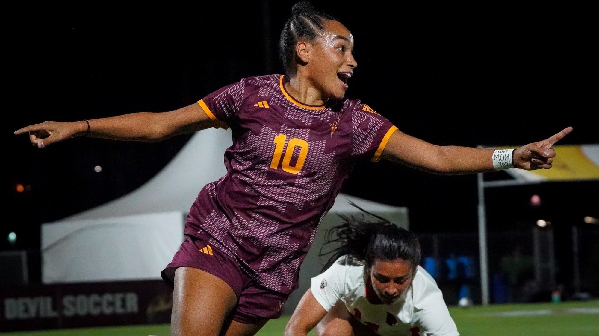 Colon’s Third Brace of the Season Leads Soccer to 2-0 Win in Pac-12 Opener