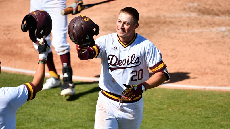 Torkelson Breaks Bonds' Record in Extra-Inning Loss at WSU