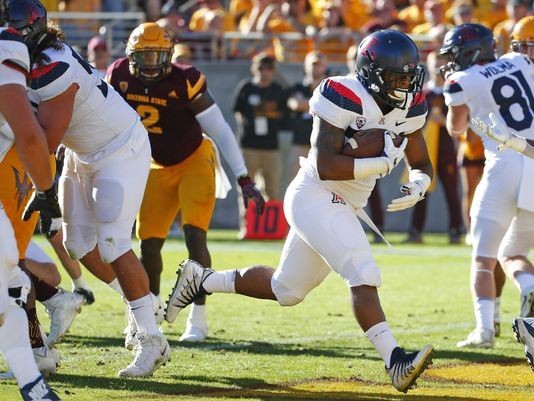 Game Day: Wildcats respond with third touchdown, lead 24-14 in second