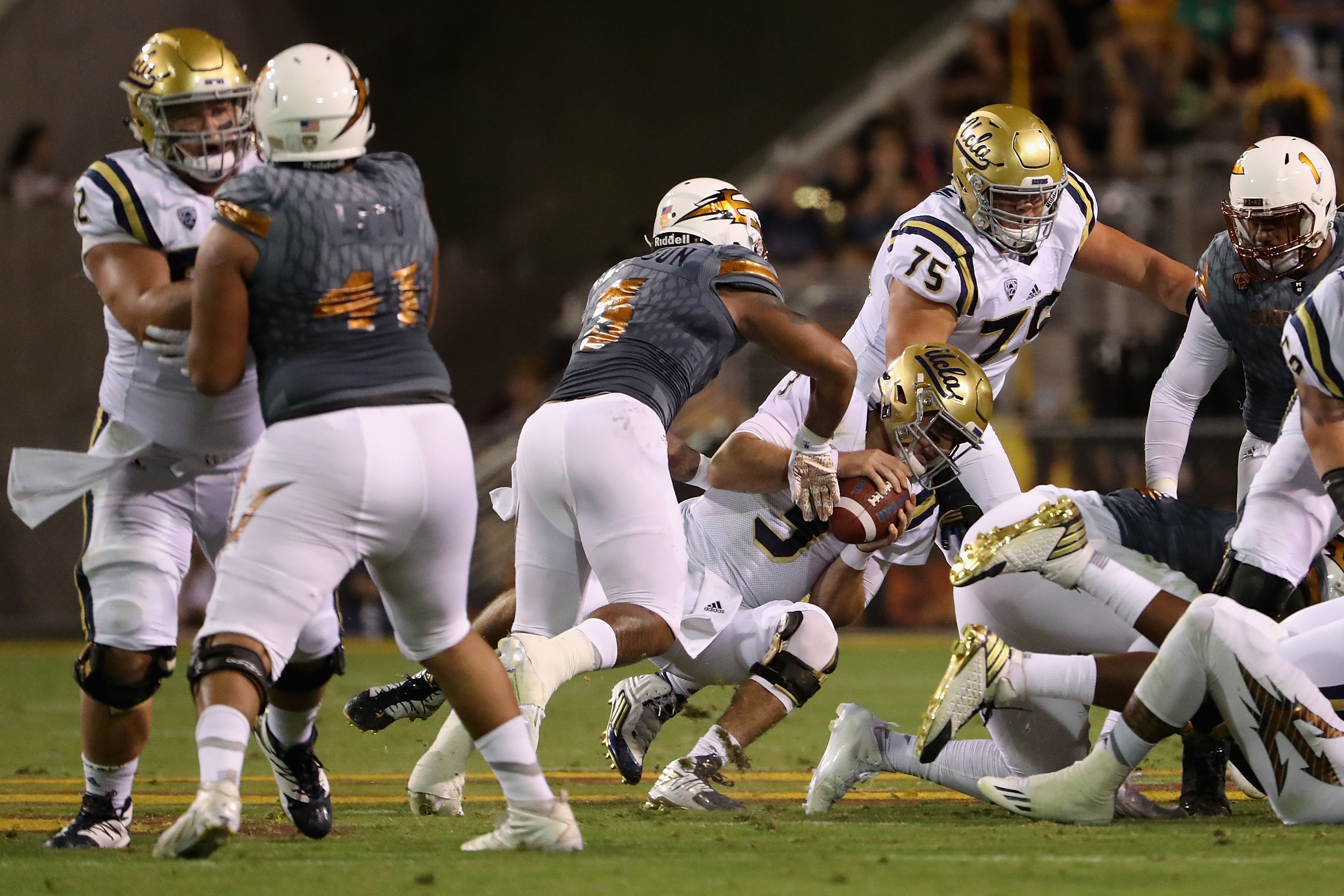 2018 NFL Draft Profile: Linebacker D.J. Calhoun