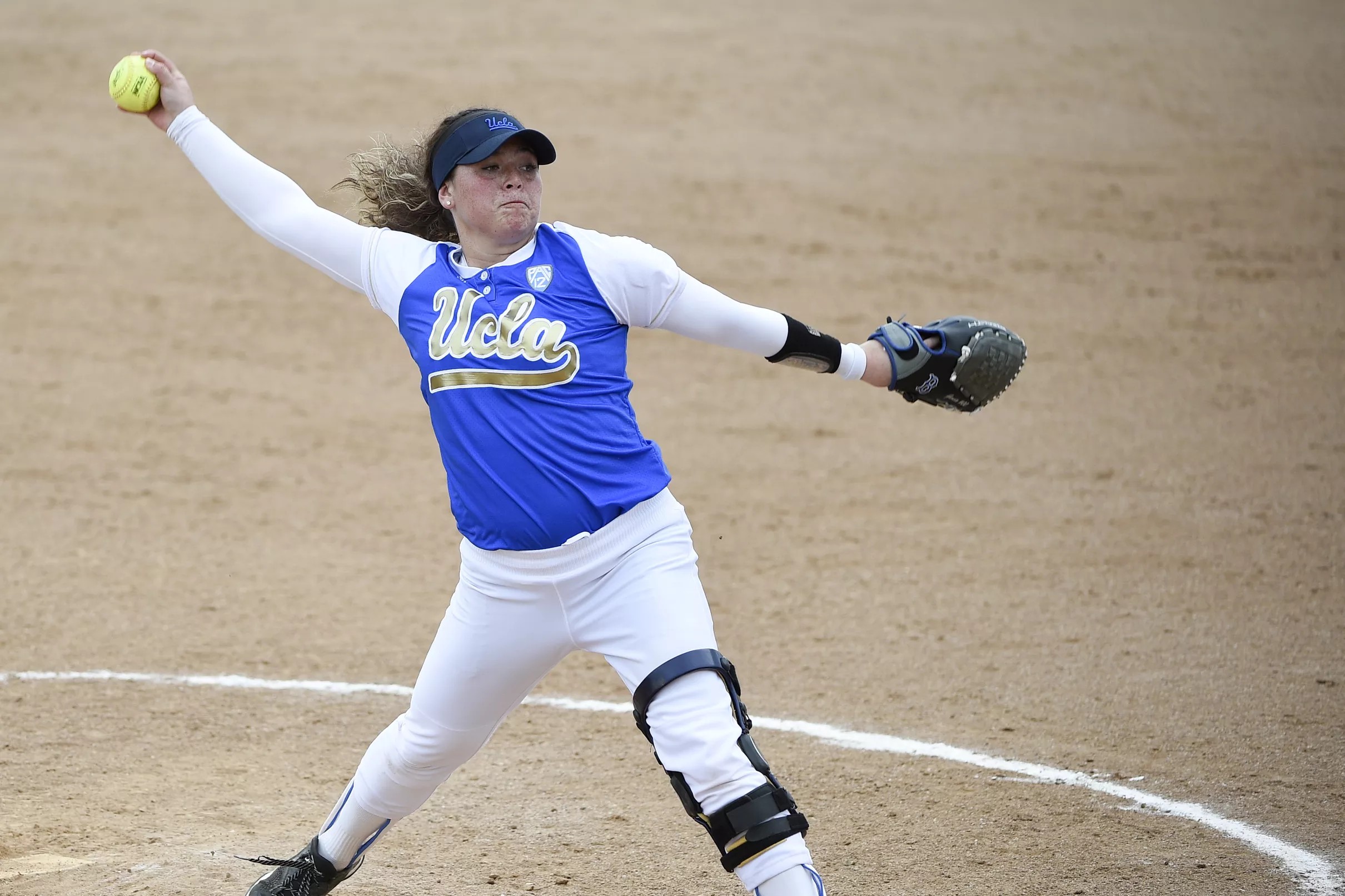 Minnesota Softball: Gophers to Take on UCLA Bruins in College World ...