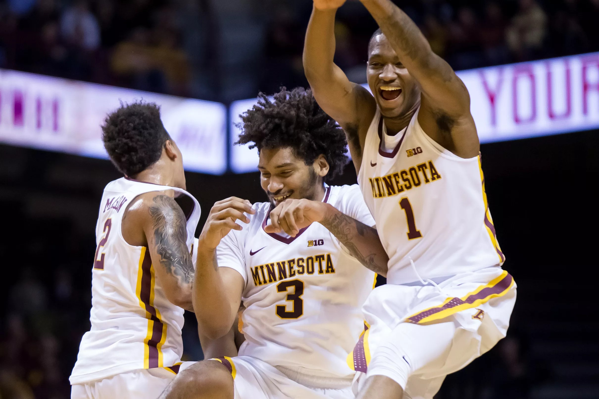 Minnesota forward Jordan Murphy wins 3rd straight Big Ten Player of the ...
