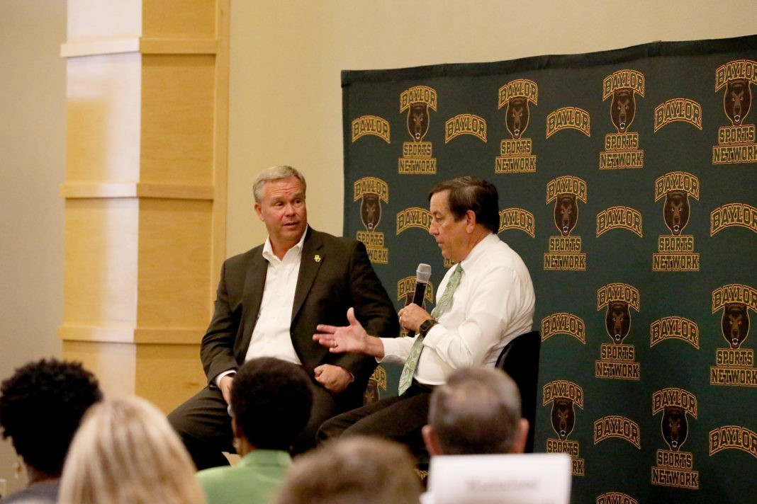 Baylor Sports Network thanks, honors Mark Sims at ‘Lunch with a Legend’