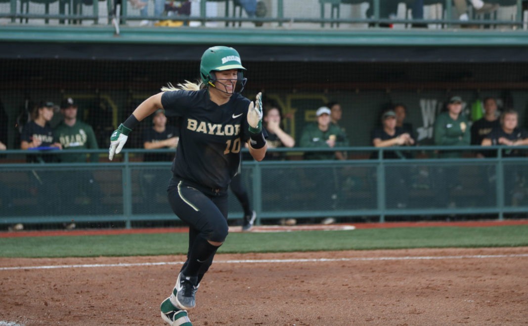 Struggles continue for Baylor softball in midweek loss to Central Arkansas