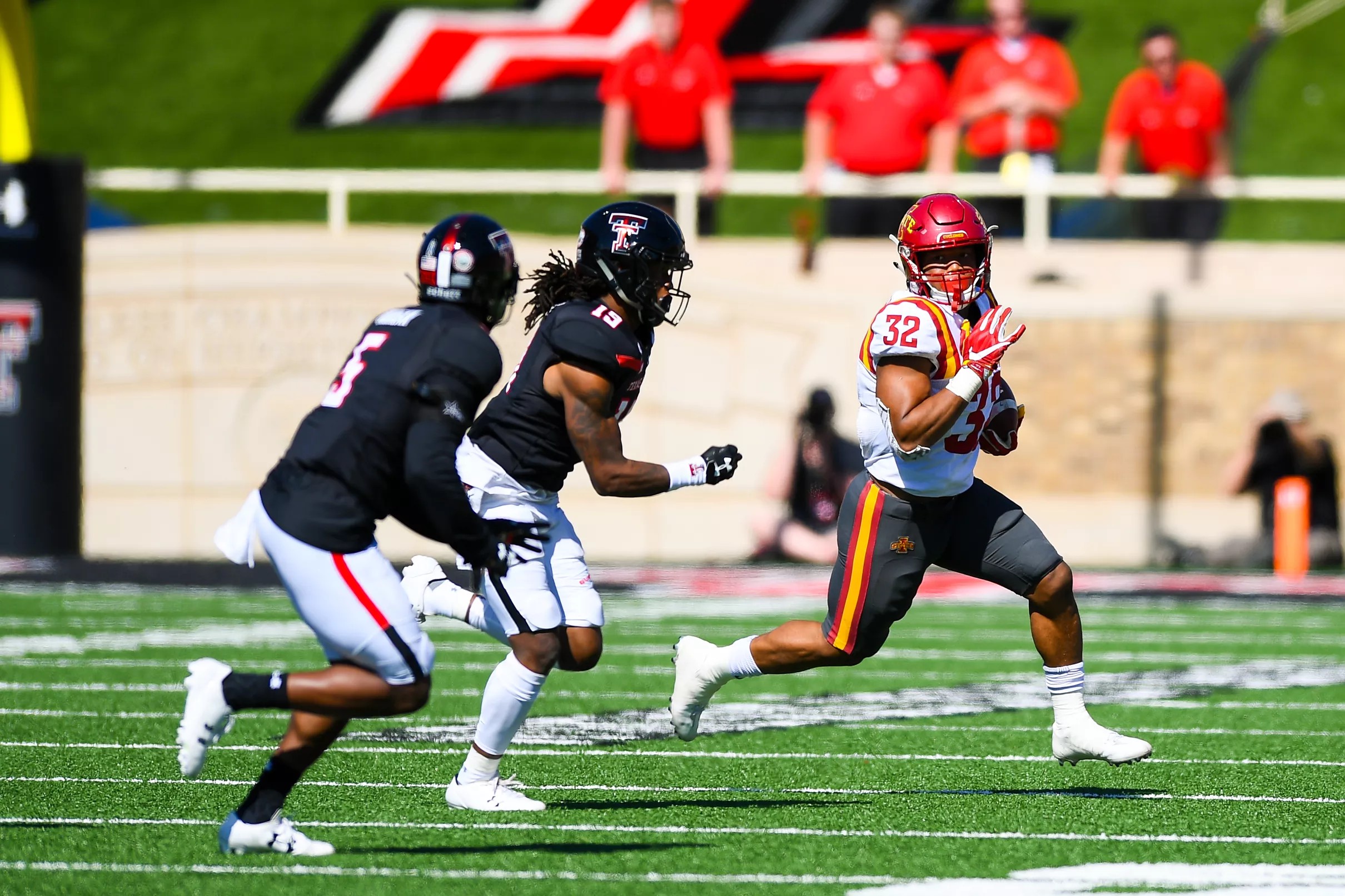 WRNL Interrogates: Viva the Matadors