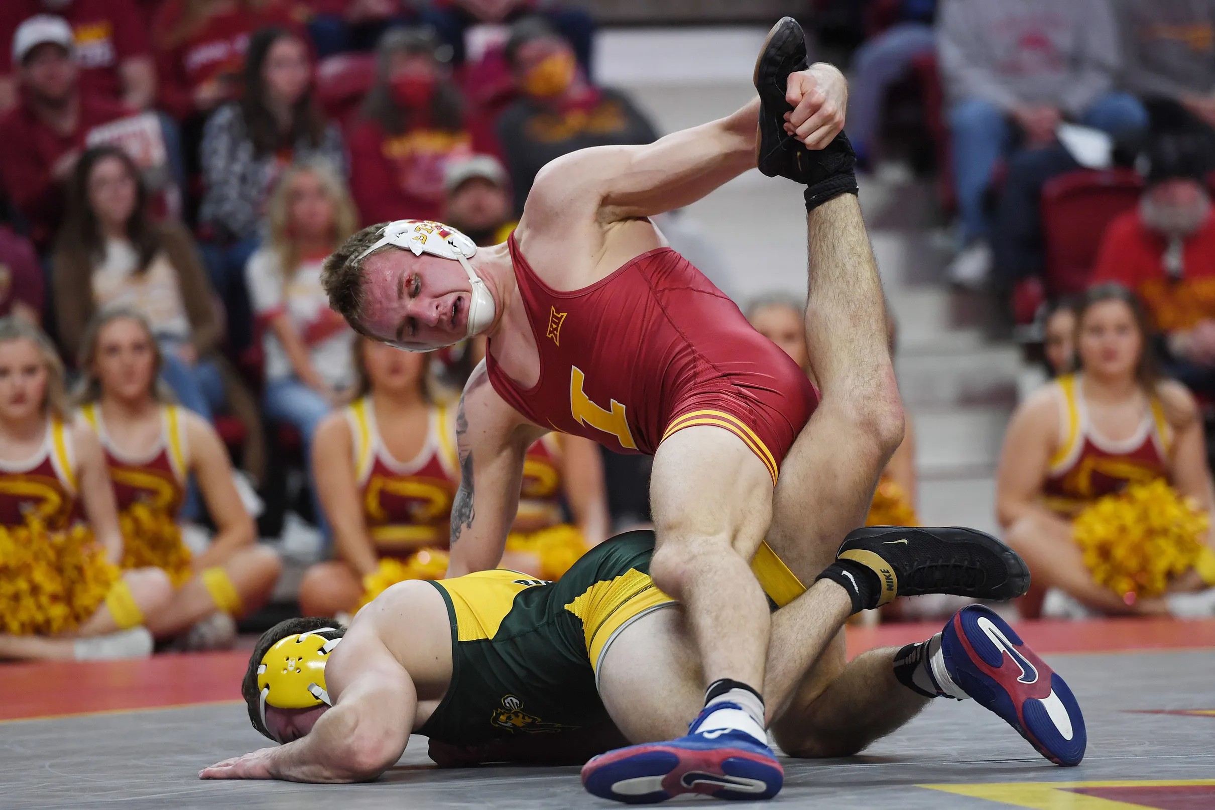 Iowa State Rolls Air Force