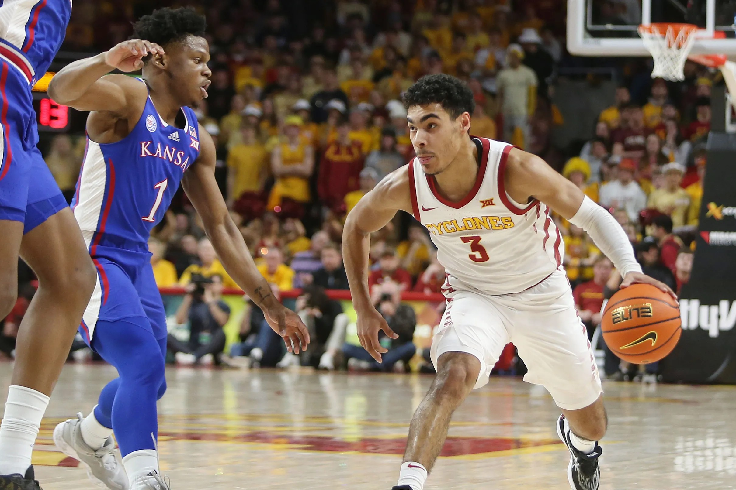Iowa State Remains Perfect at Hilton, Cyclones beat the Jayhawks 68-53