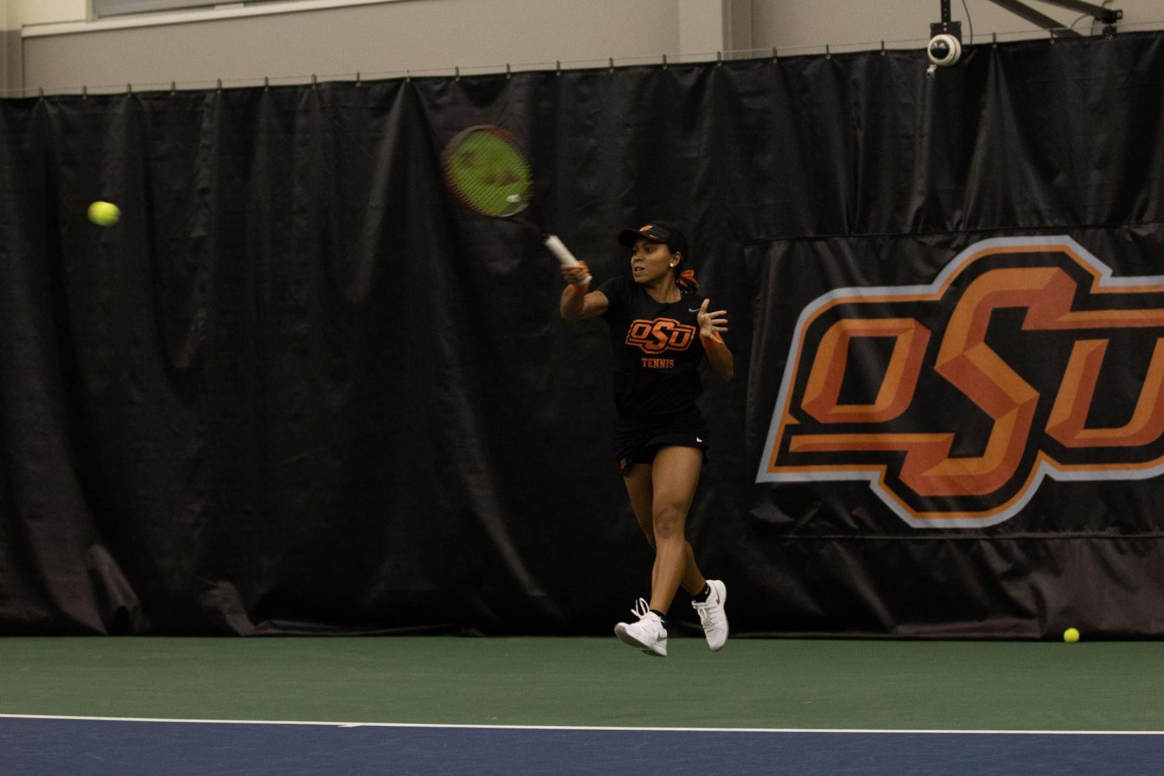 McCray spoils TCU's comeback with a comeback of her own