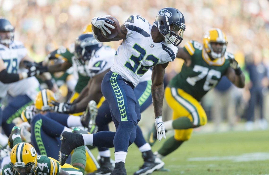 NFL Roundup: Chris Carson Starts and Shines in NFL Debut