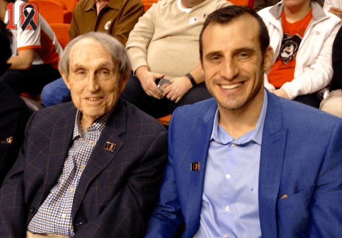Look: Doug Gottlieb and Eddie Sutton Sitting Courtside Together