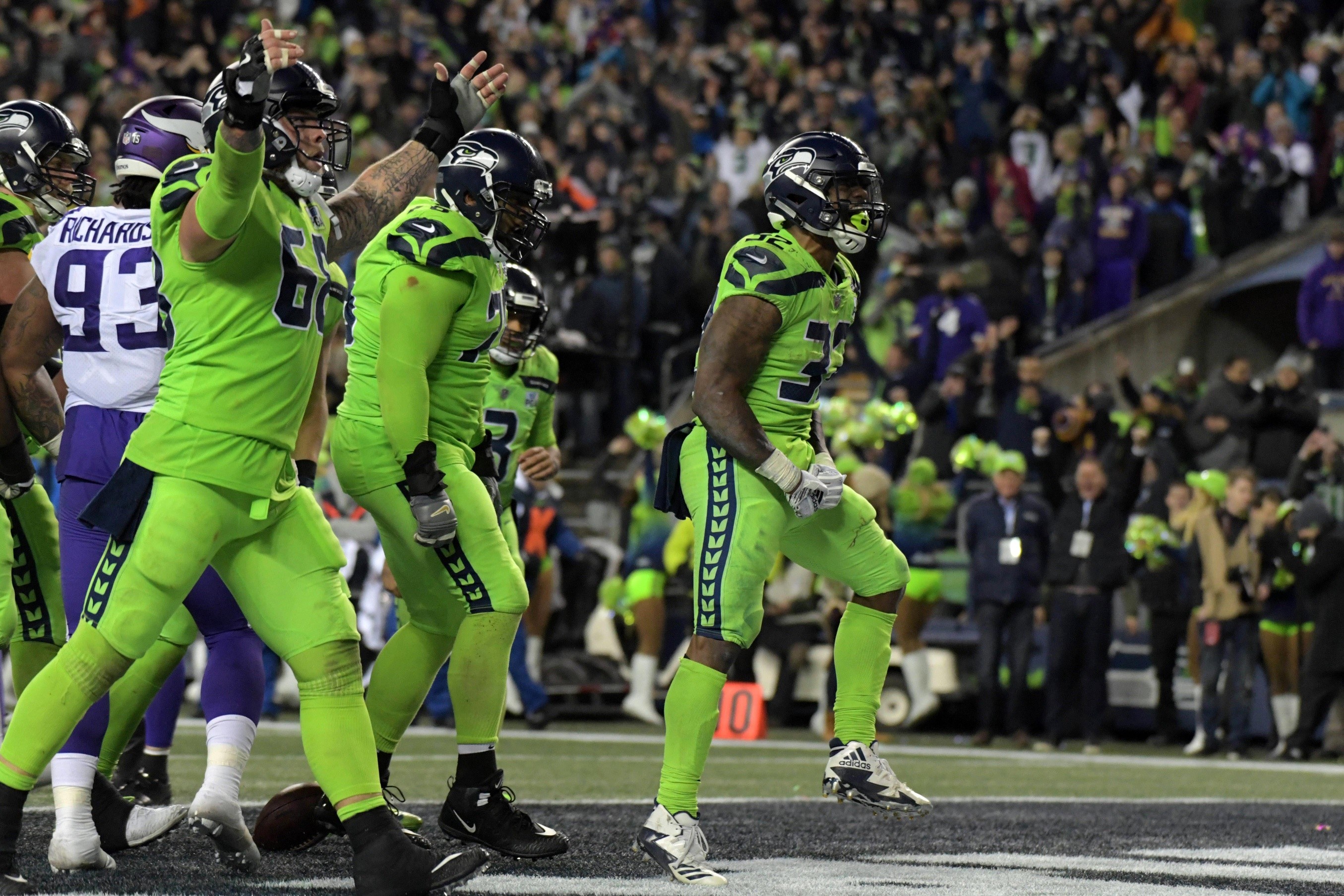 NFL Update: Blake Jarwin Has Career Game, Carson and Flowers Show Out ...