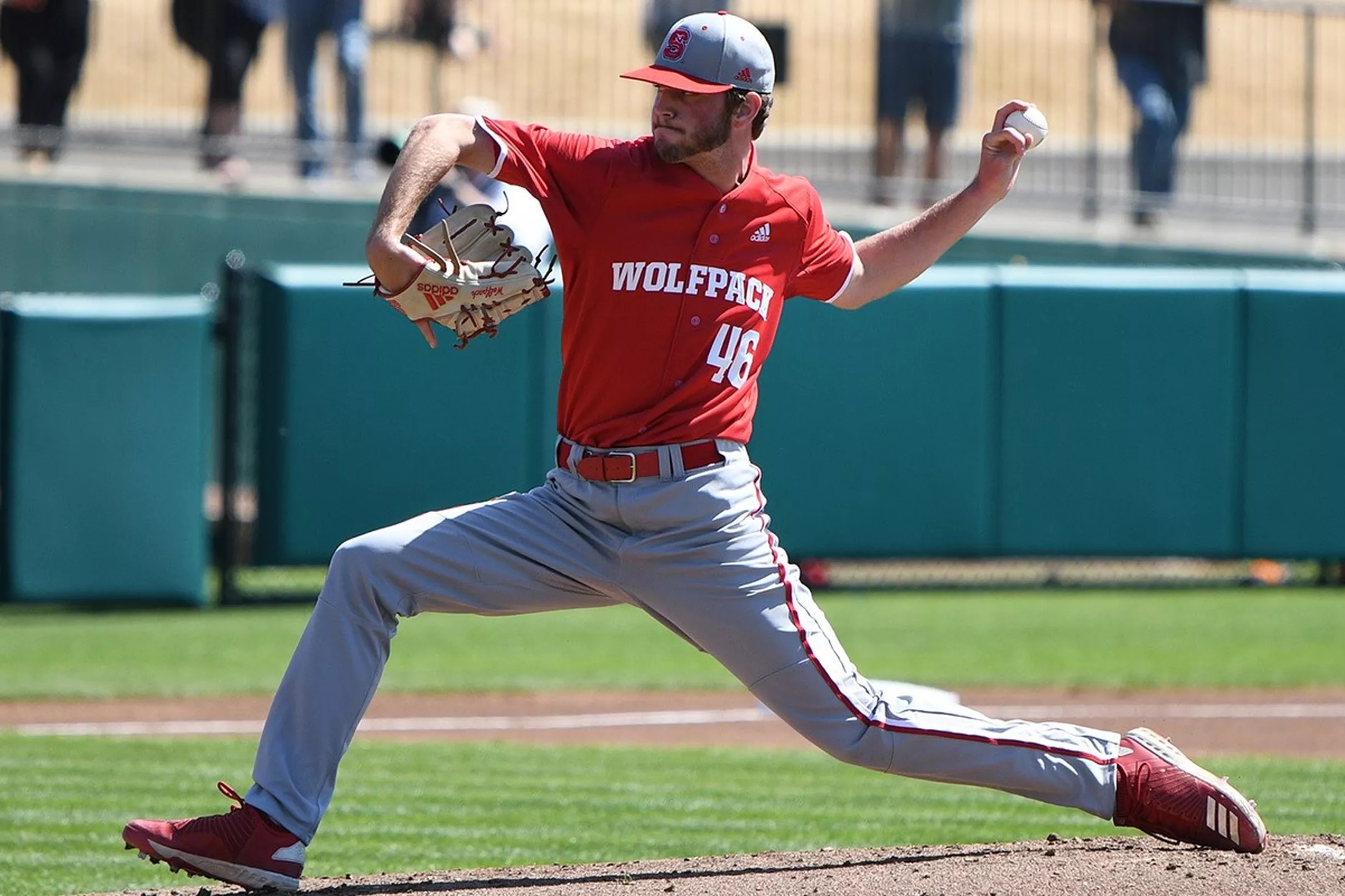 NC State takes advantage of key George Mason miscues, holds on for 3-2 ...