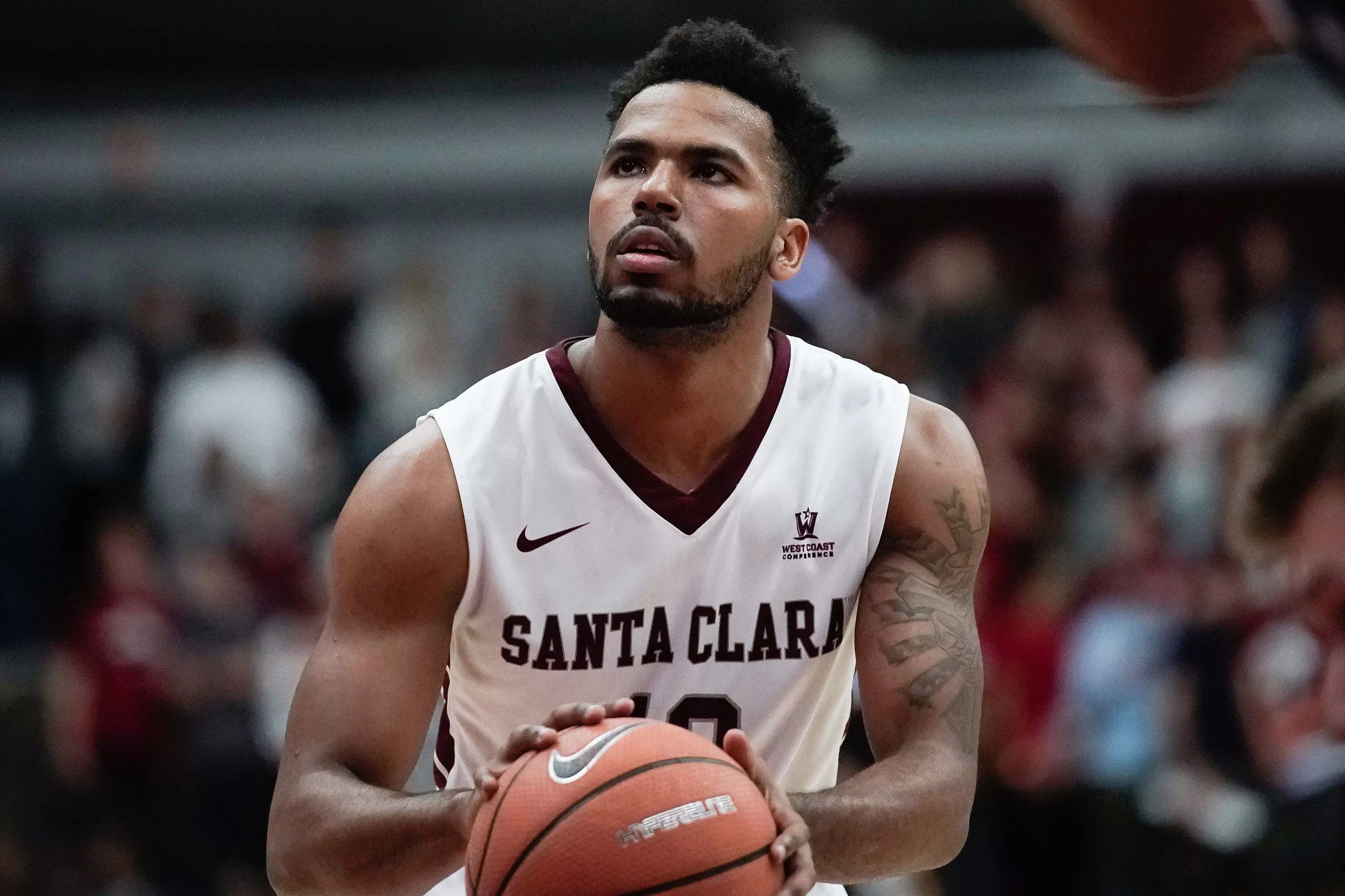 Arizona reaches out to Santa Clara grad transfer KJ Feagin, per report