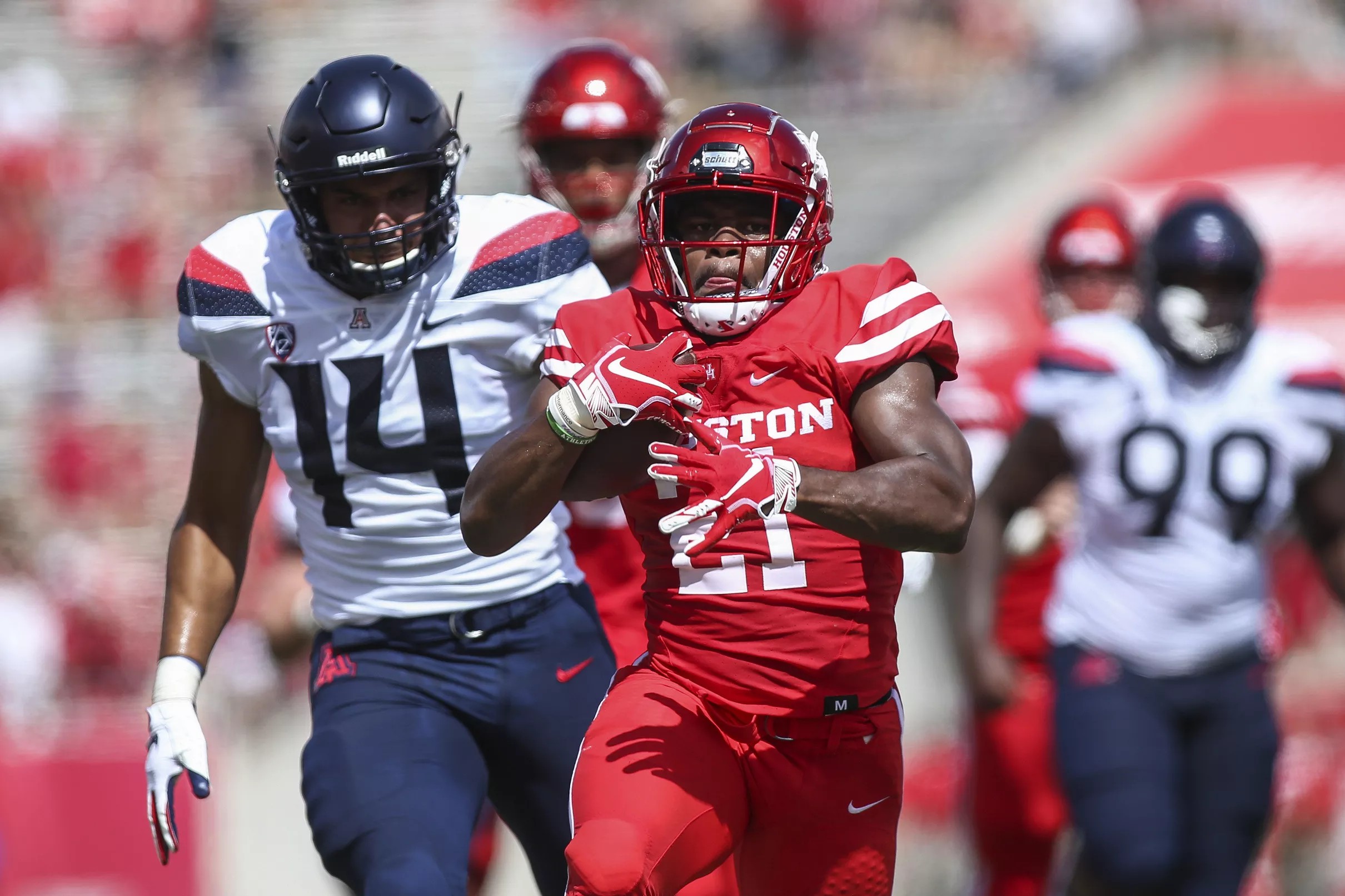 Houston pounds Arizona in Kevin Sumlin’s homecoming
