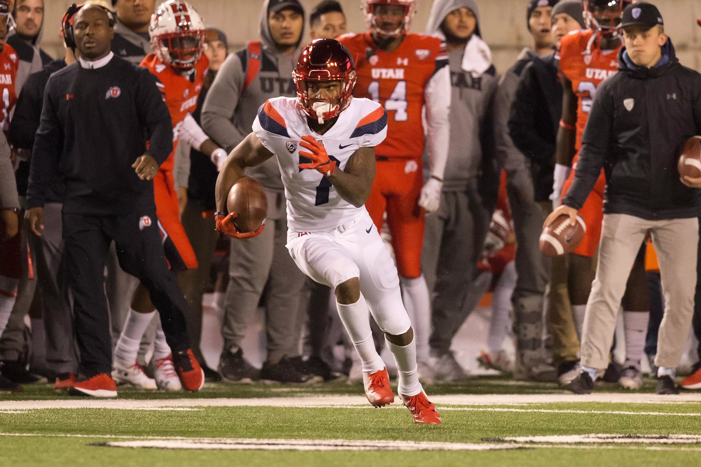 Arizona WR Devaughn Cooper, DE My-King Johnson dismissed from team