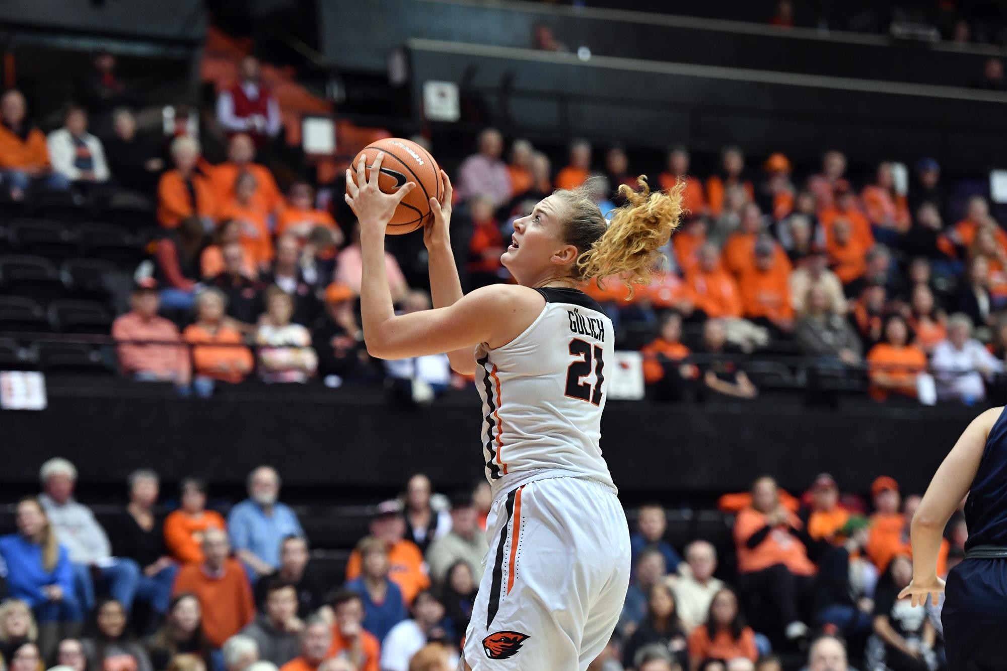 Gulich Named on of 10 Candidates for Leslie Award