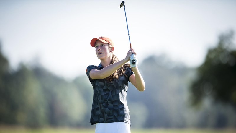 Slama Posts Another Sub-Par Round