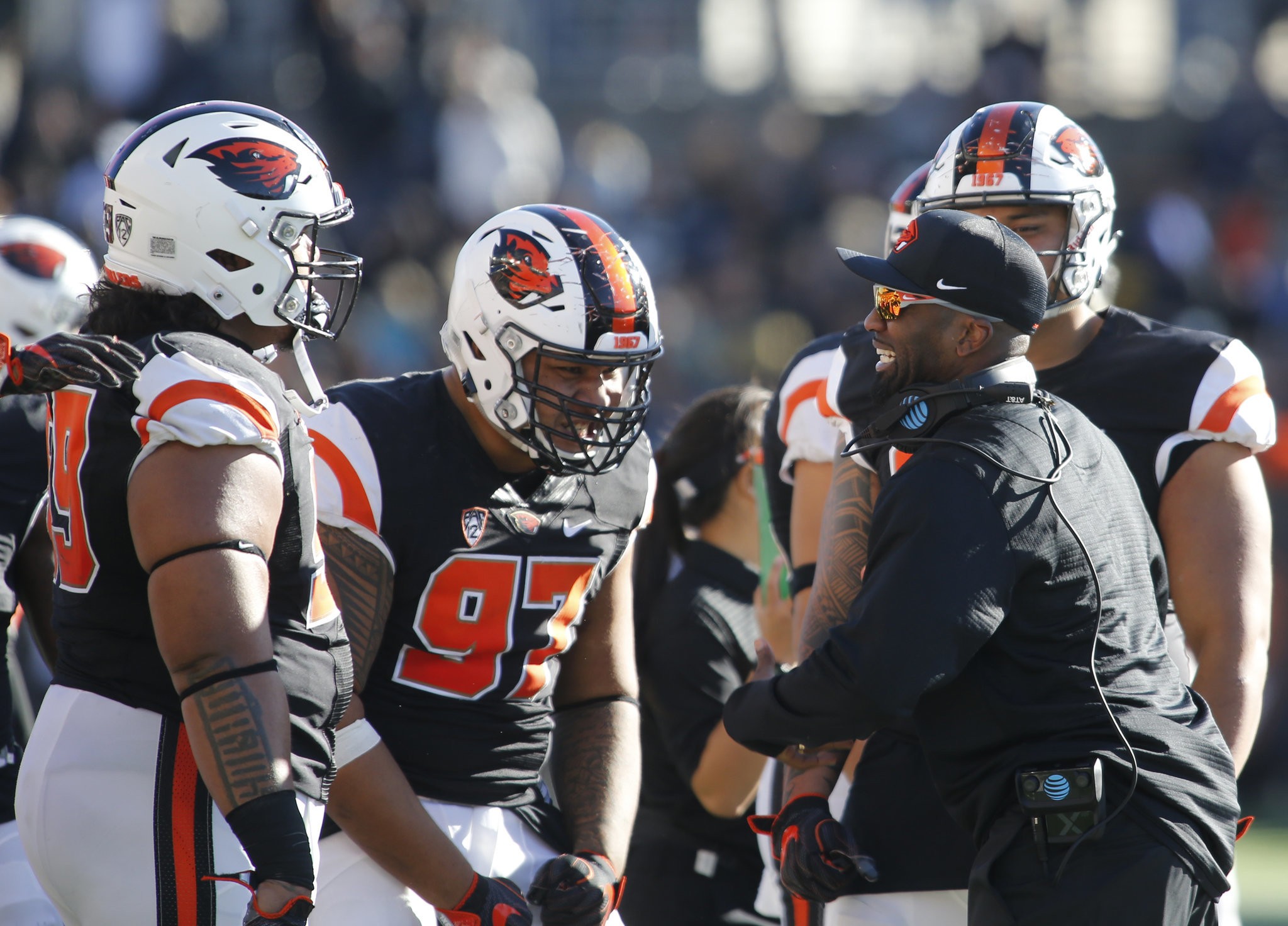 Cory Hall updates Oregon State quarterback situation: Press conference ...