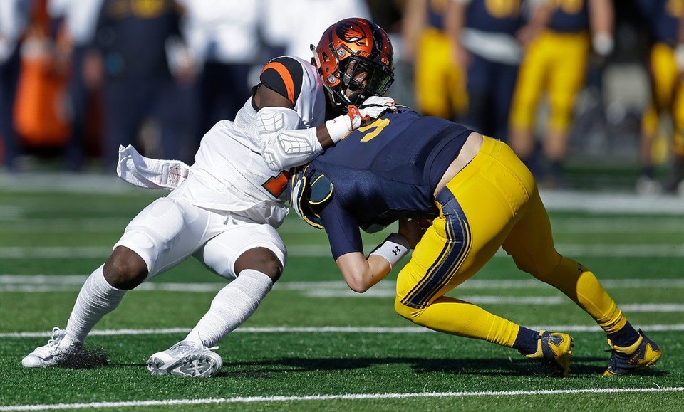 Oregon State outside linebacker Bright Ugwoegbu suspended indefinitely ...