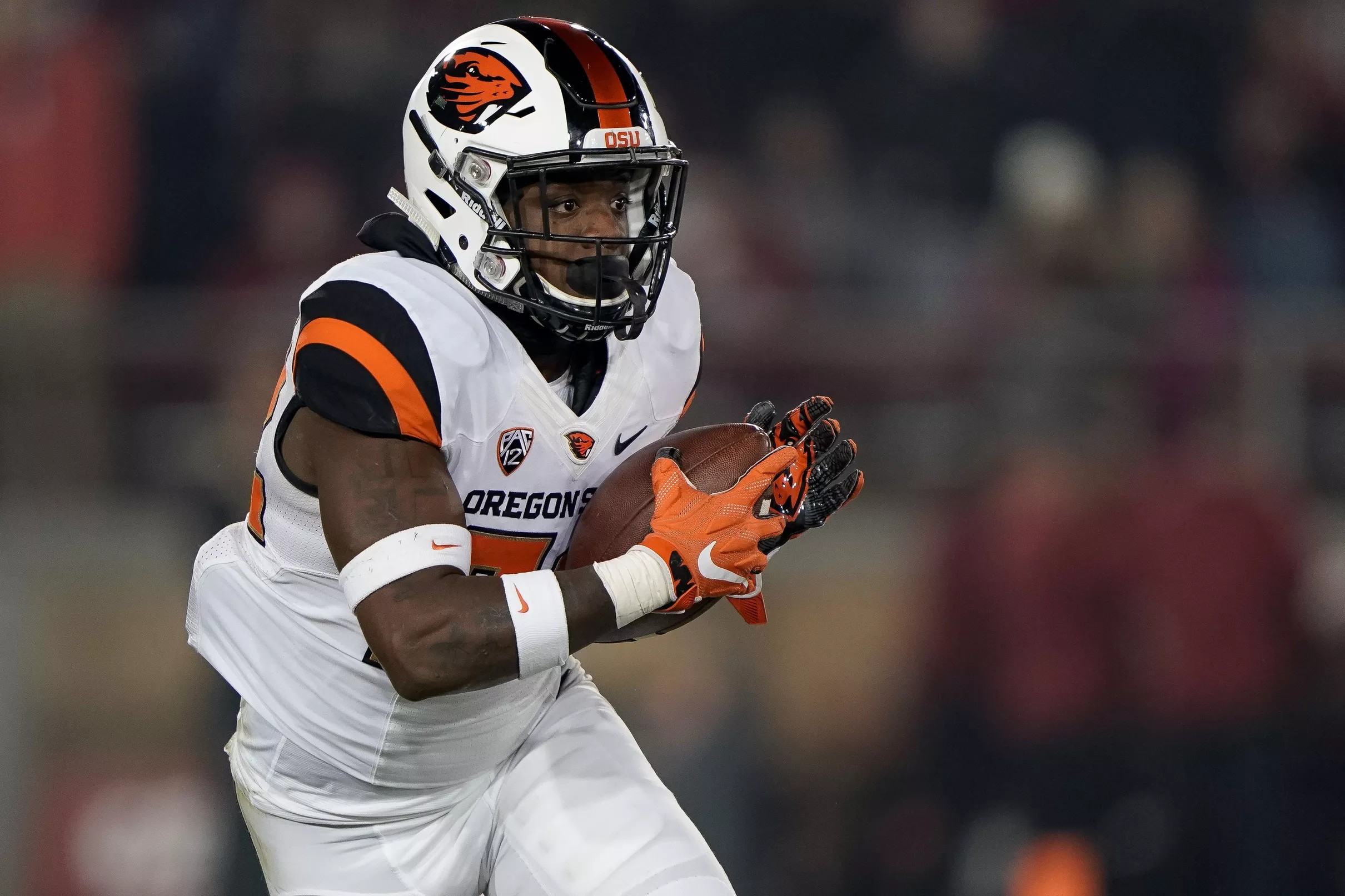 Oregon State Running Back Jermar Jefferson Named Doak Walker Award ...