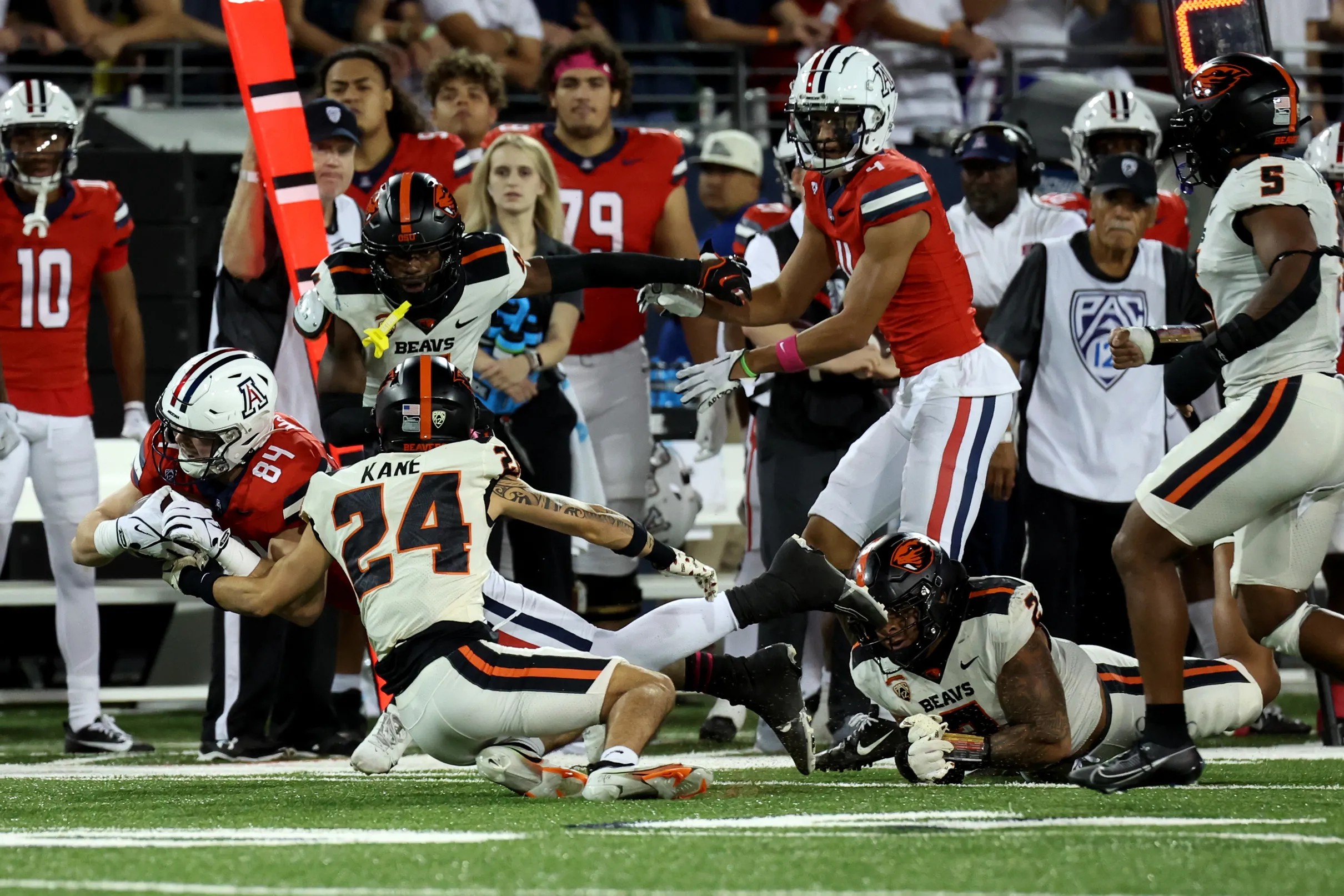 Week 8 Snap Counts: Jack Kane and Andre Jordan Jr Step Up in Thin Secondary