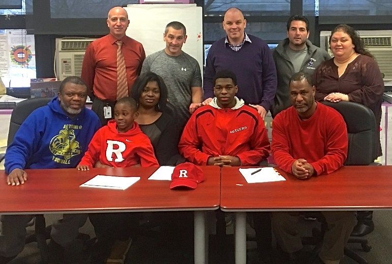 Meet Rutgers CB Tim Barrow, who allowed only 1 catch as a HS senior