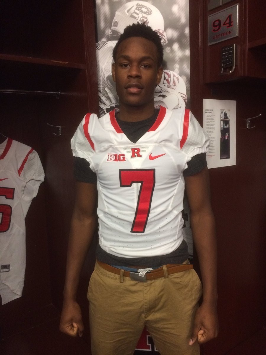 Rutgers, others back in it with 4-star N.C. State decommit Daevon Robinson