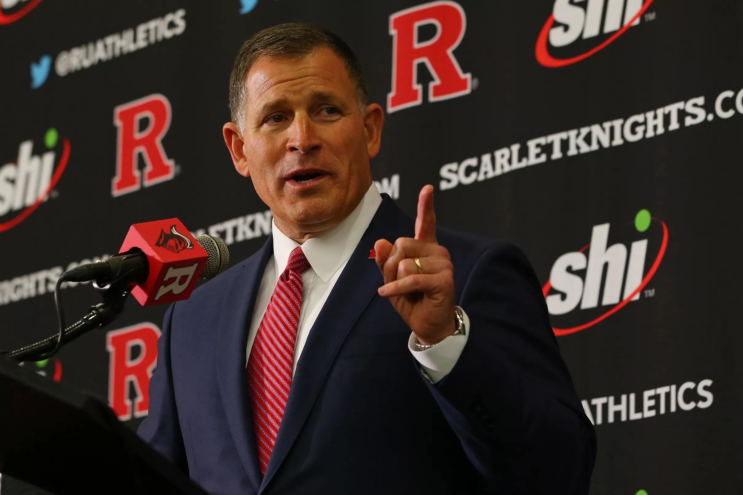 Rutgers lands 3-star DL Rene Konga as late addition to 2020 class