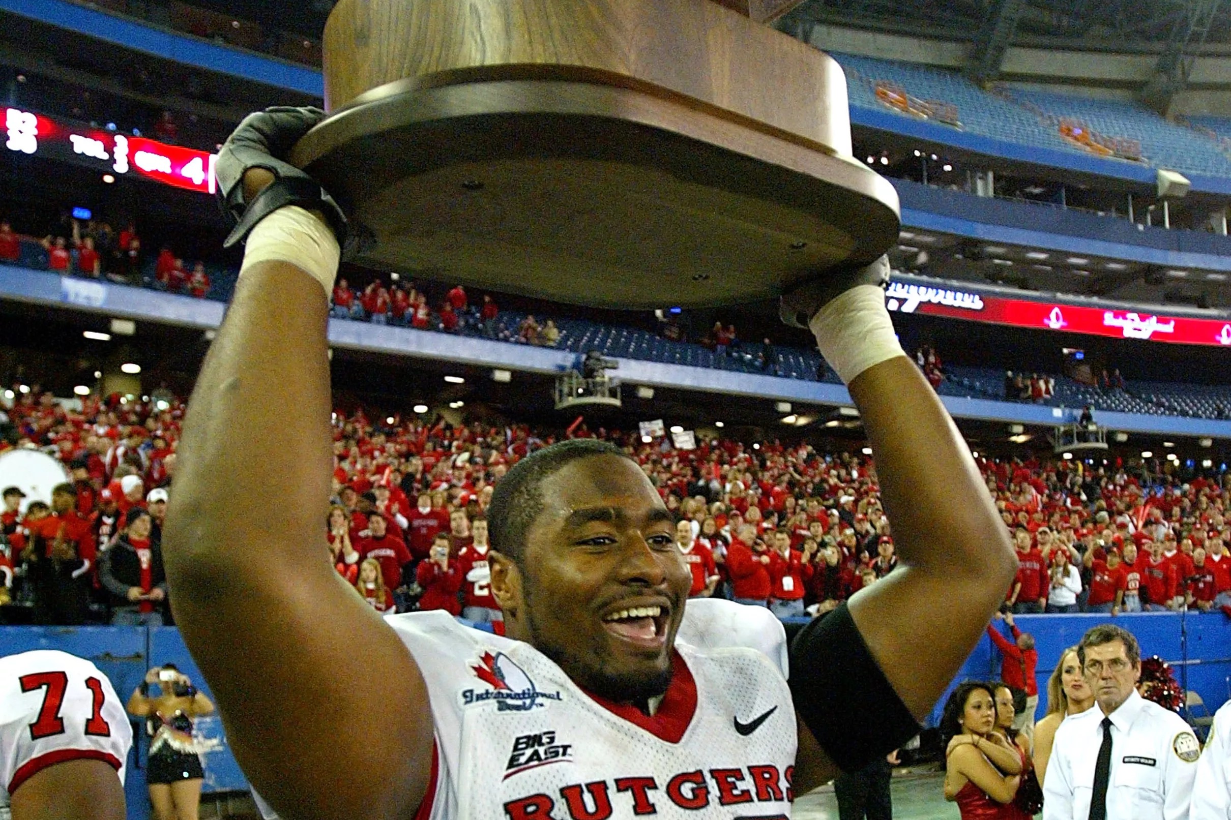 Votes are in for best pass rusher led by bicentennial Toran