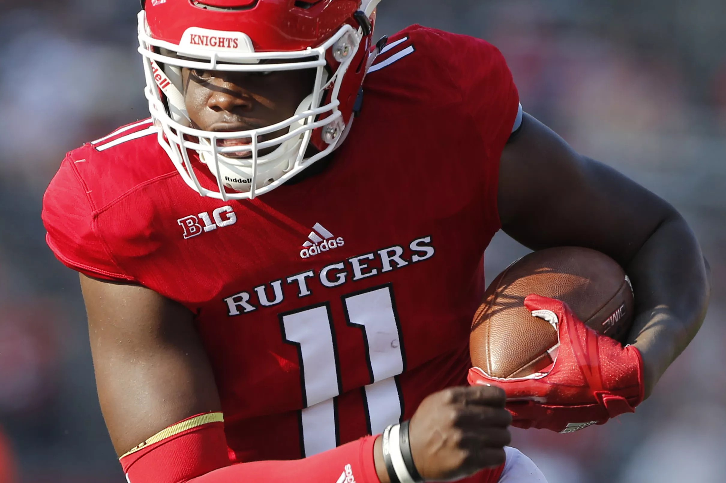 Three Reasons to Start Johnathan Lewis against Michigan State