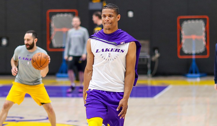 Scott Machado, a las puertas de una nueva chance en la NBA