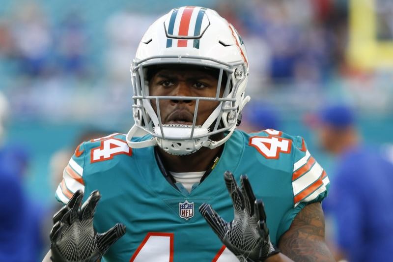 Report: Stephone Anthony Contract Option Declined by Dolphins; Will Hit FA