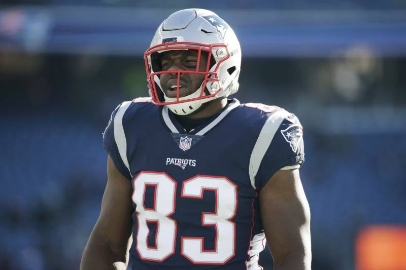 Report: TE Dwayne Allen Agrees to Dolphins Contract After 2 Years with ...