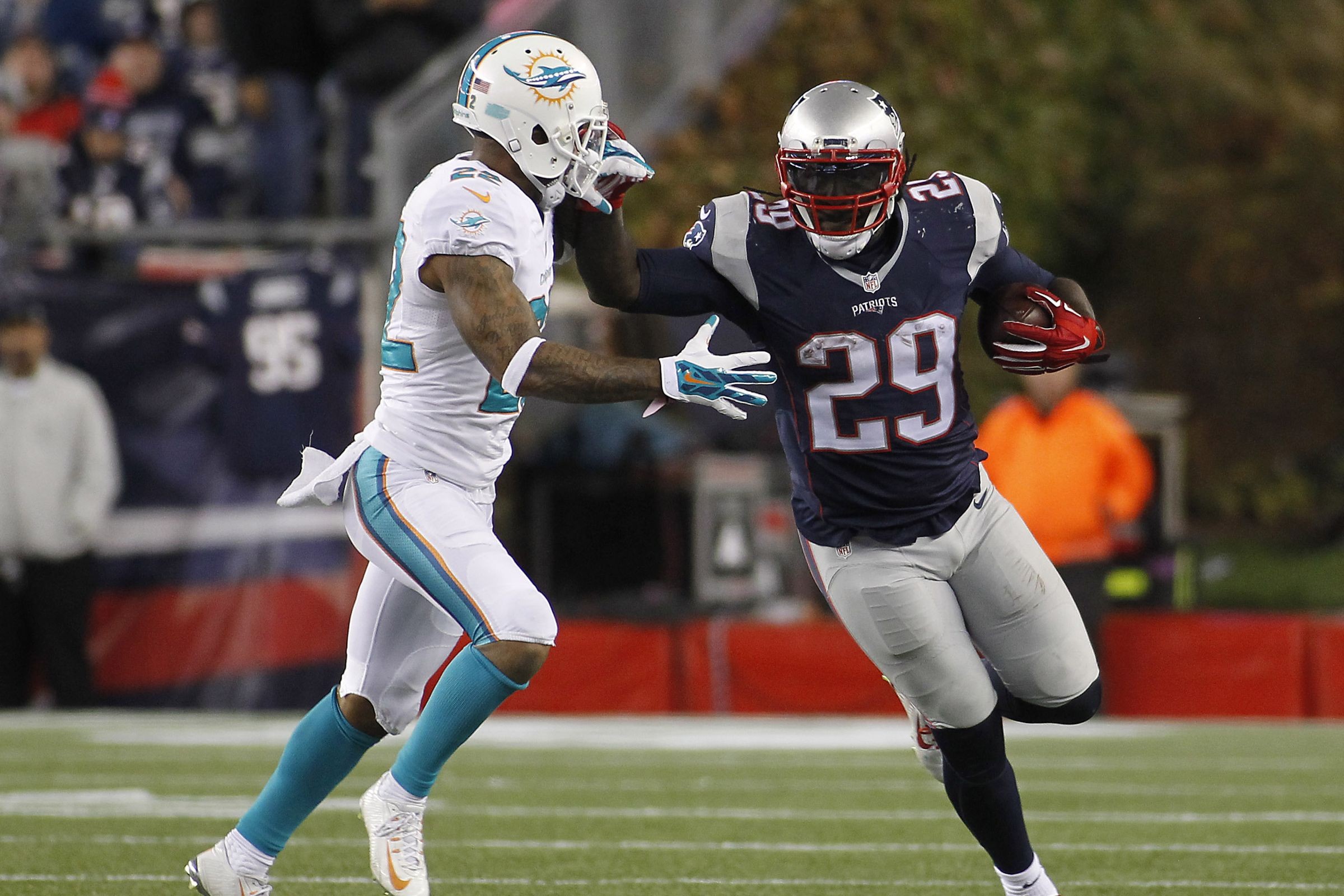 Miami Dolphins interim head coach Dan Campbell is trying to fit a ...