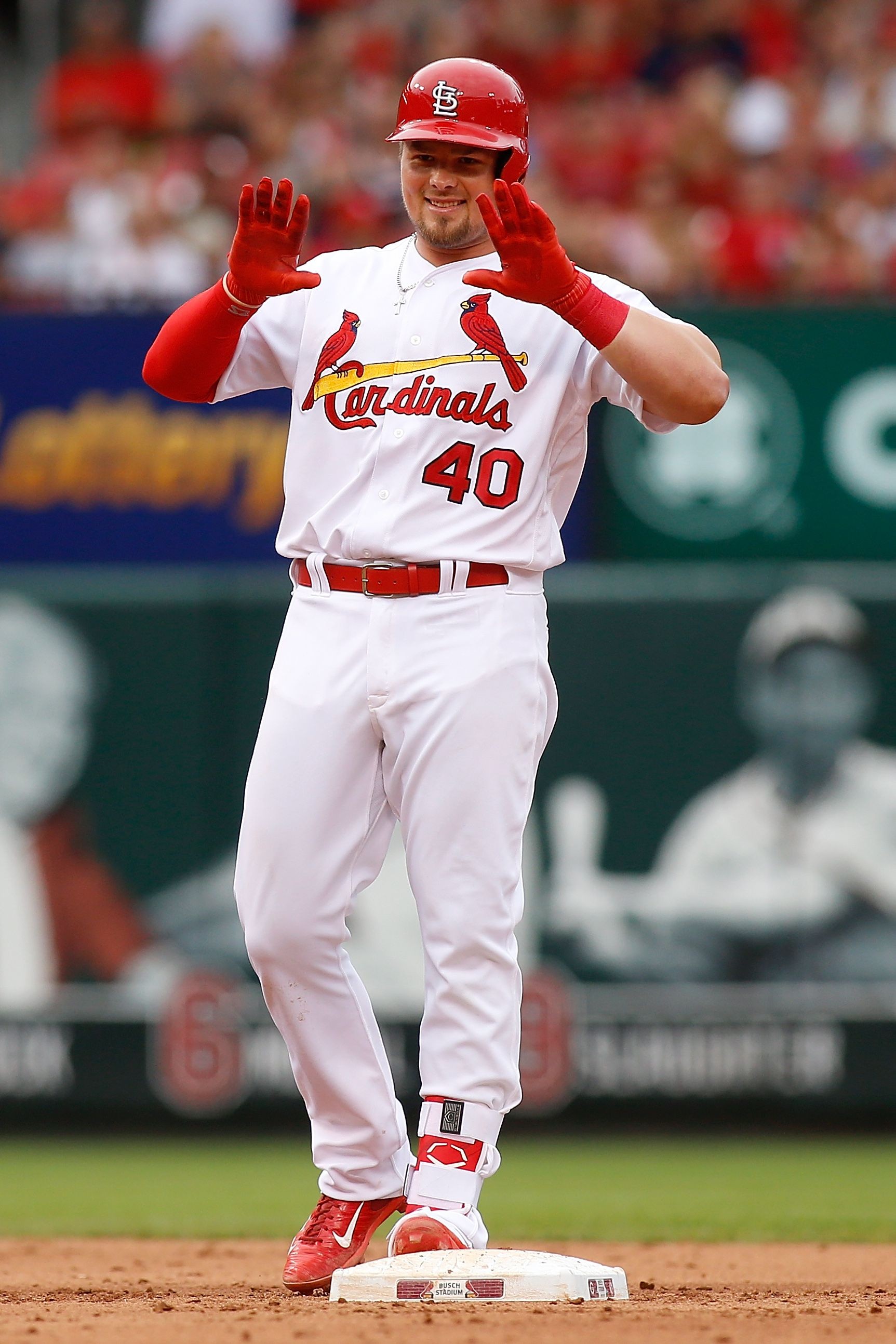 St. Louis Cardinals: Luke Voit – The forgotten man in 2017 and beyond