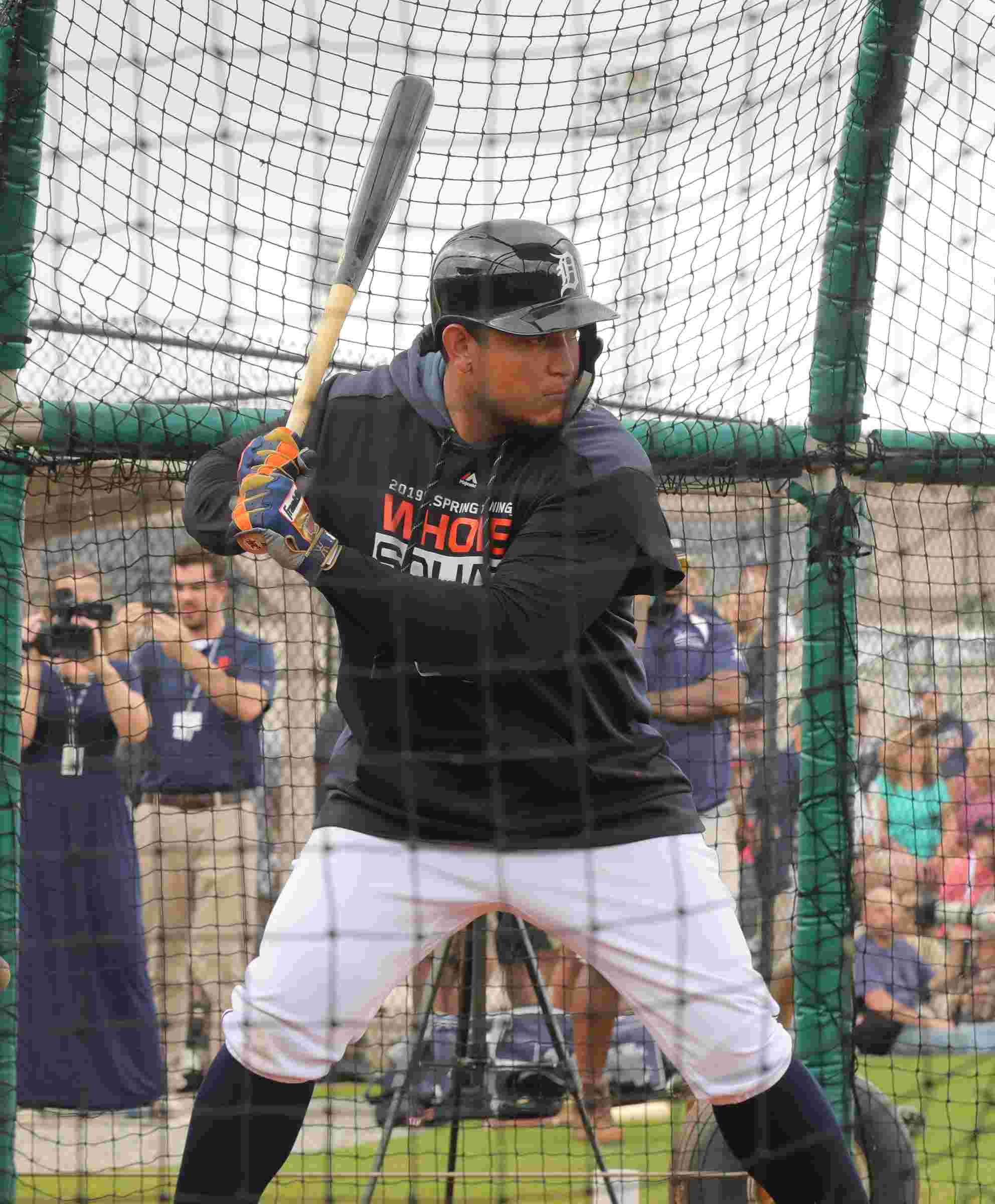 Detroit Tigers star Miguel Cabrera's swing in slow motion