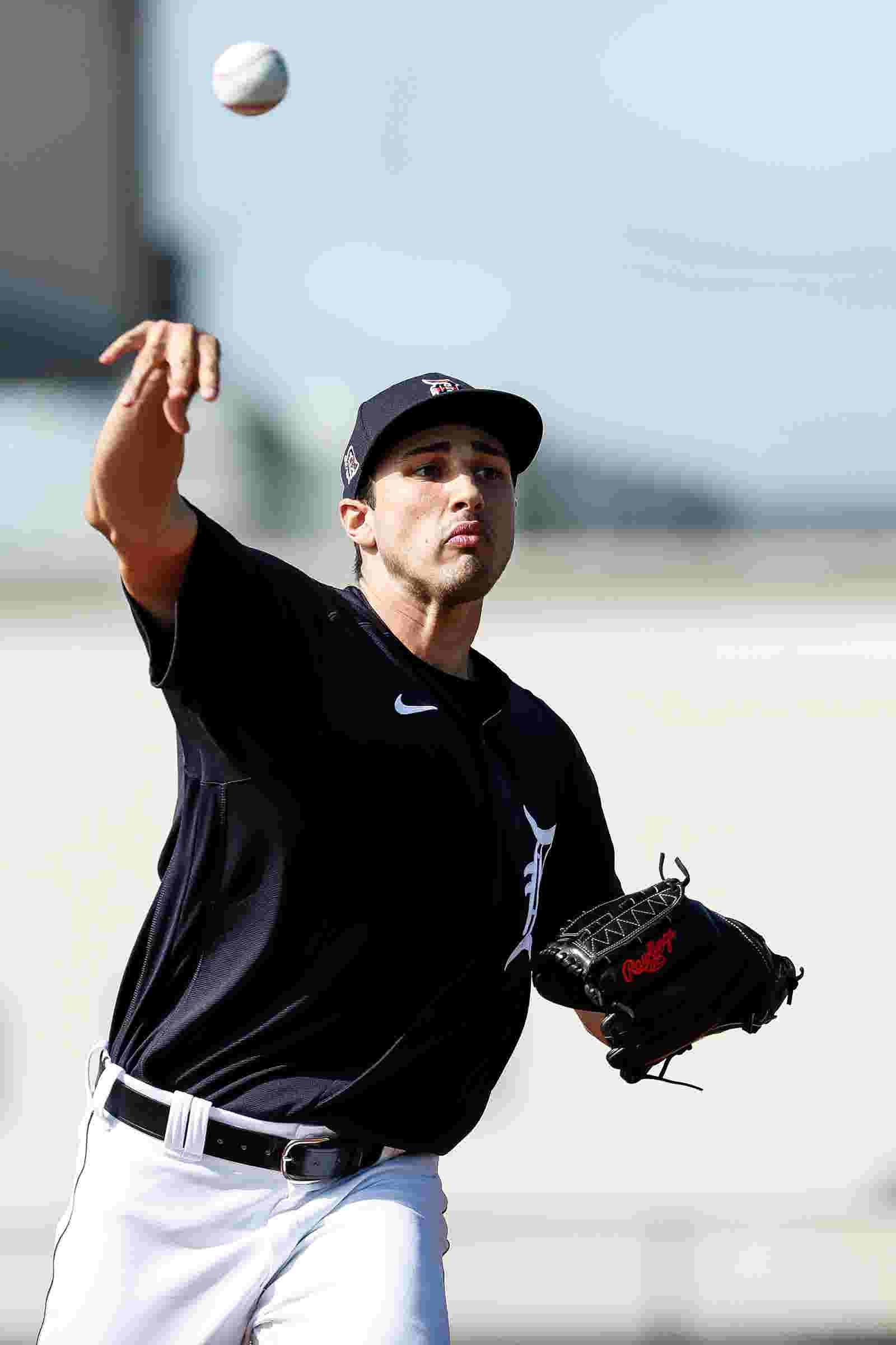 Alex Faedo throws a bullpen session at Detroit Tigers spring training