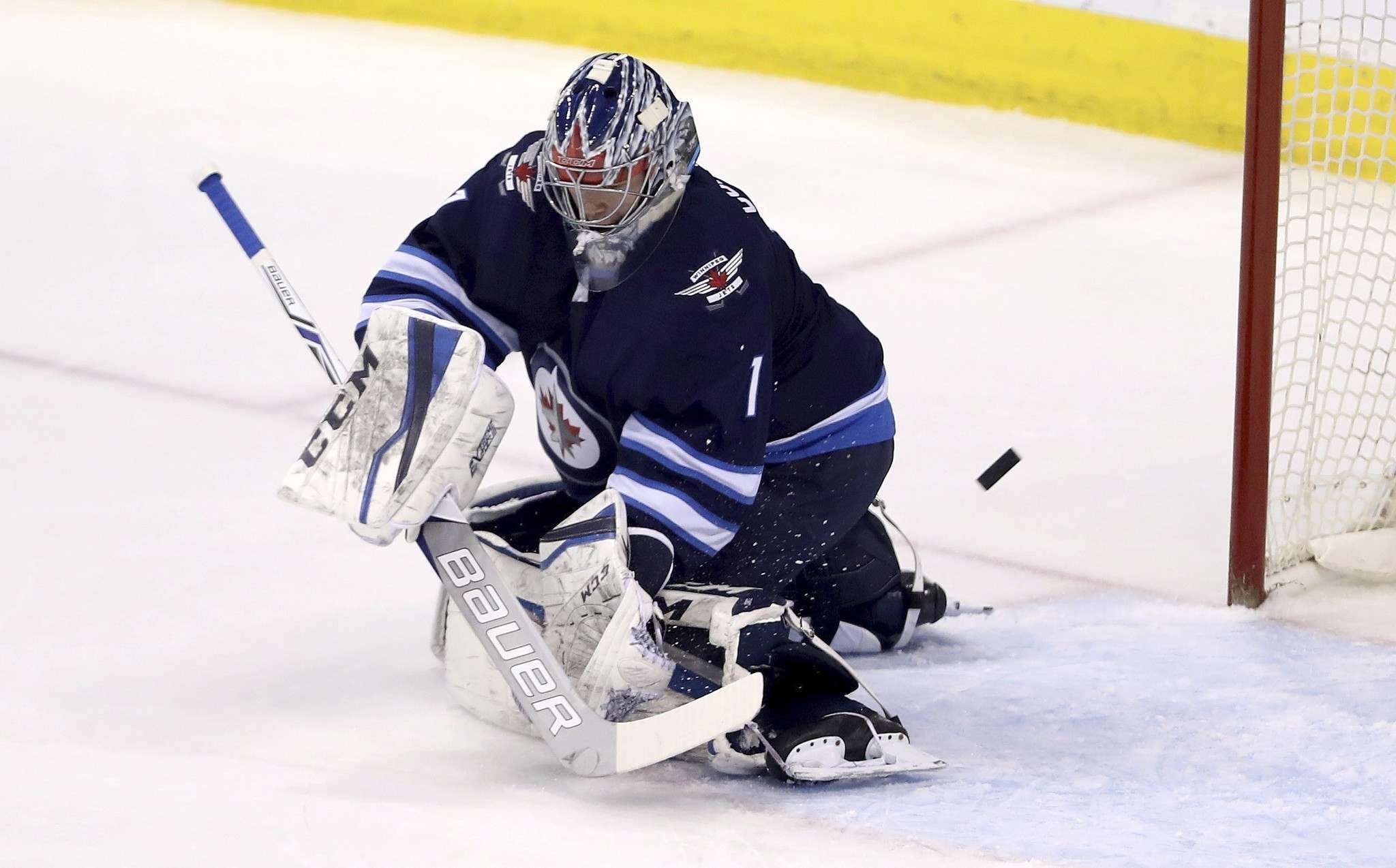 Comrie in Jets' net tonight in St. Paul; Hellebuyck gets to watch