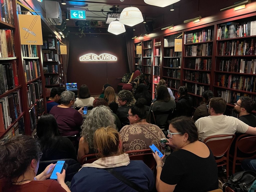 ‘Heated Rivalry’ rewatch event brings fans together at Montreal bookshop